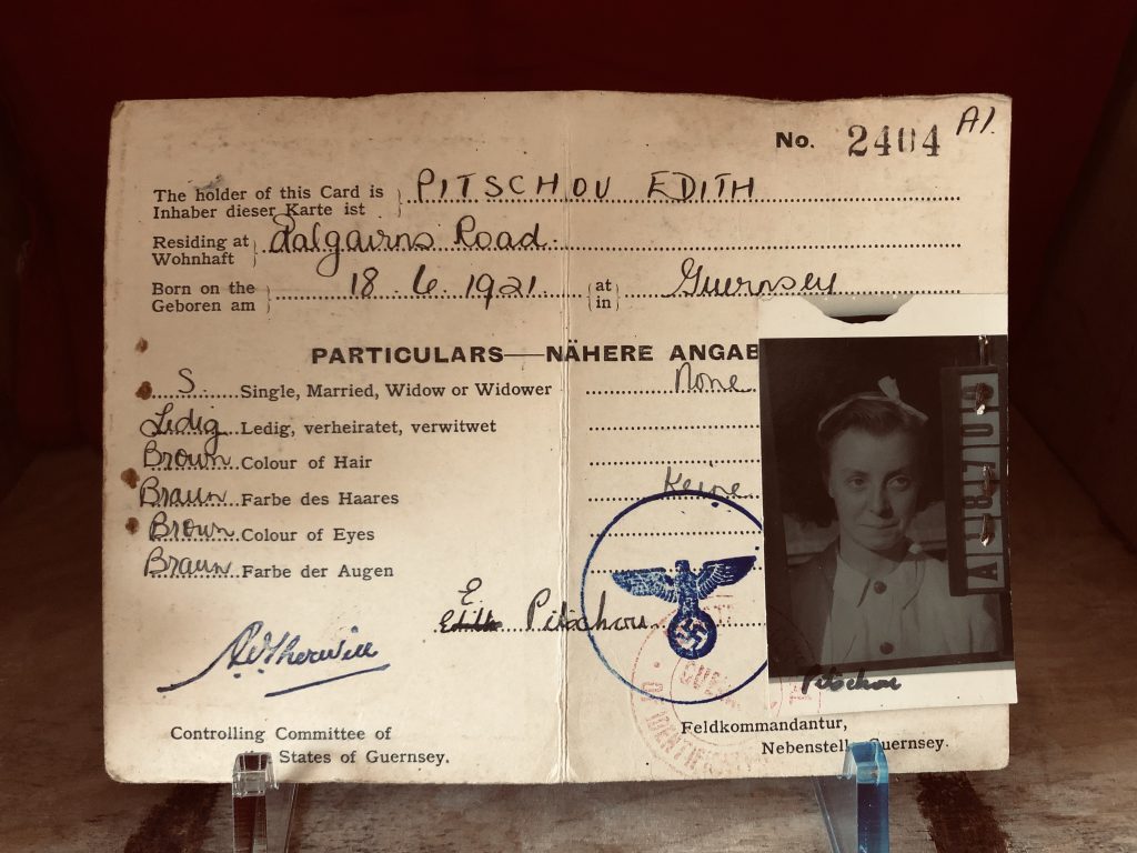 German Occupied Guernsey Identity Card ‘IDENTITAETSKARTE’ – Achtung ...